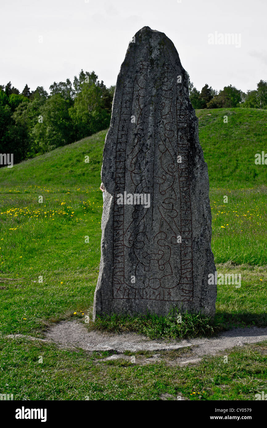 Wikinger runenstein -Fotos und -Bildmaterial in hoher Auflösung – Alamy