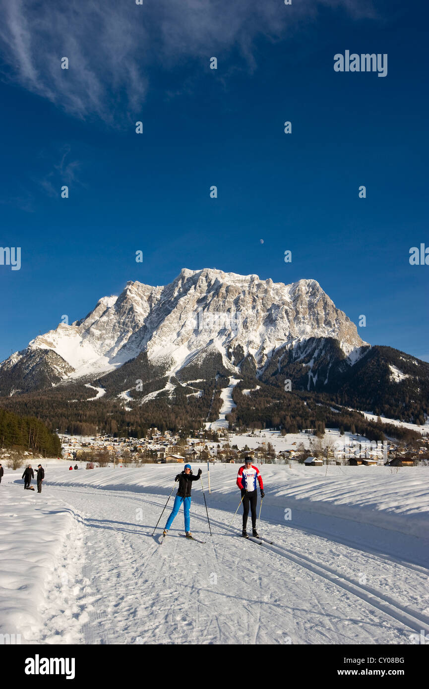 Austria tyrol lermoos zugspitze winter -Fotos und -Bildmaterial in ...