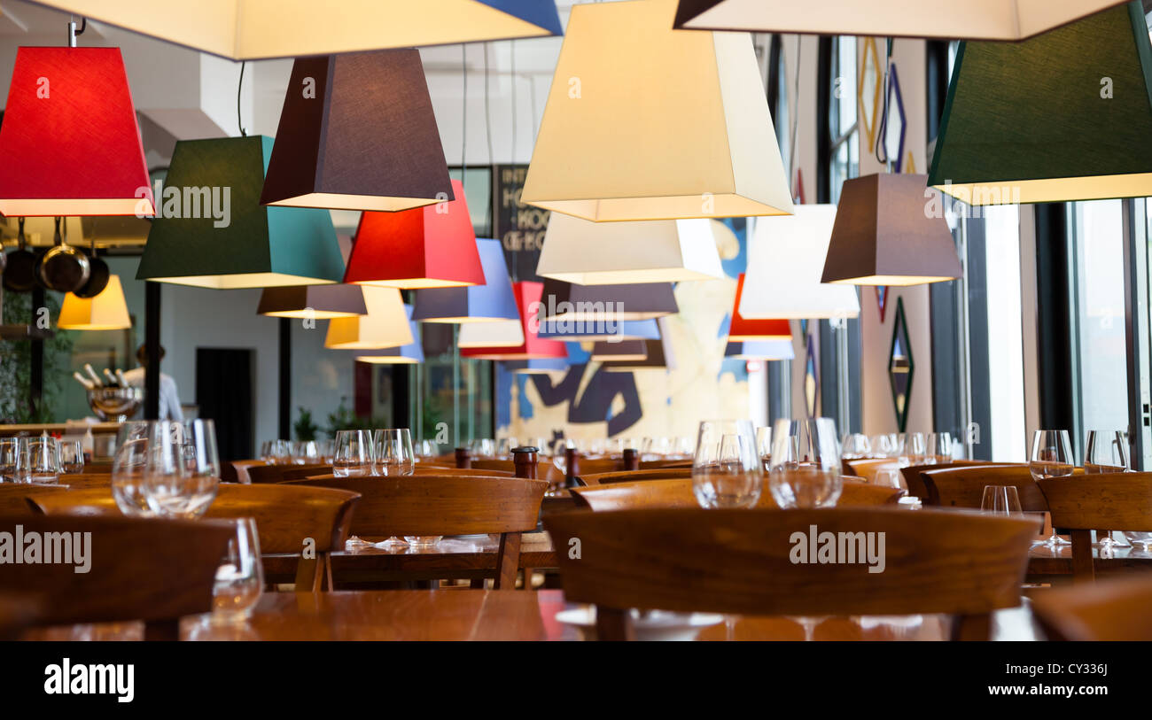 Restaurant nimb -Fotos und -Bildmaterial in hoher Auflösung – Alamy