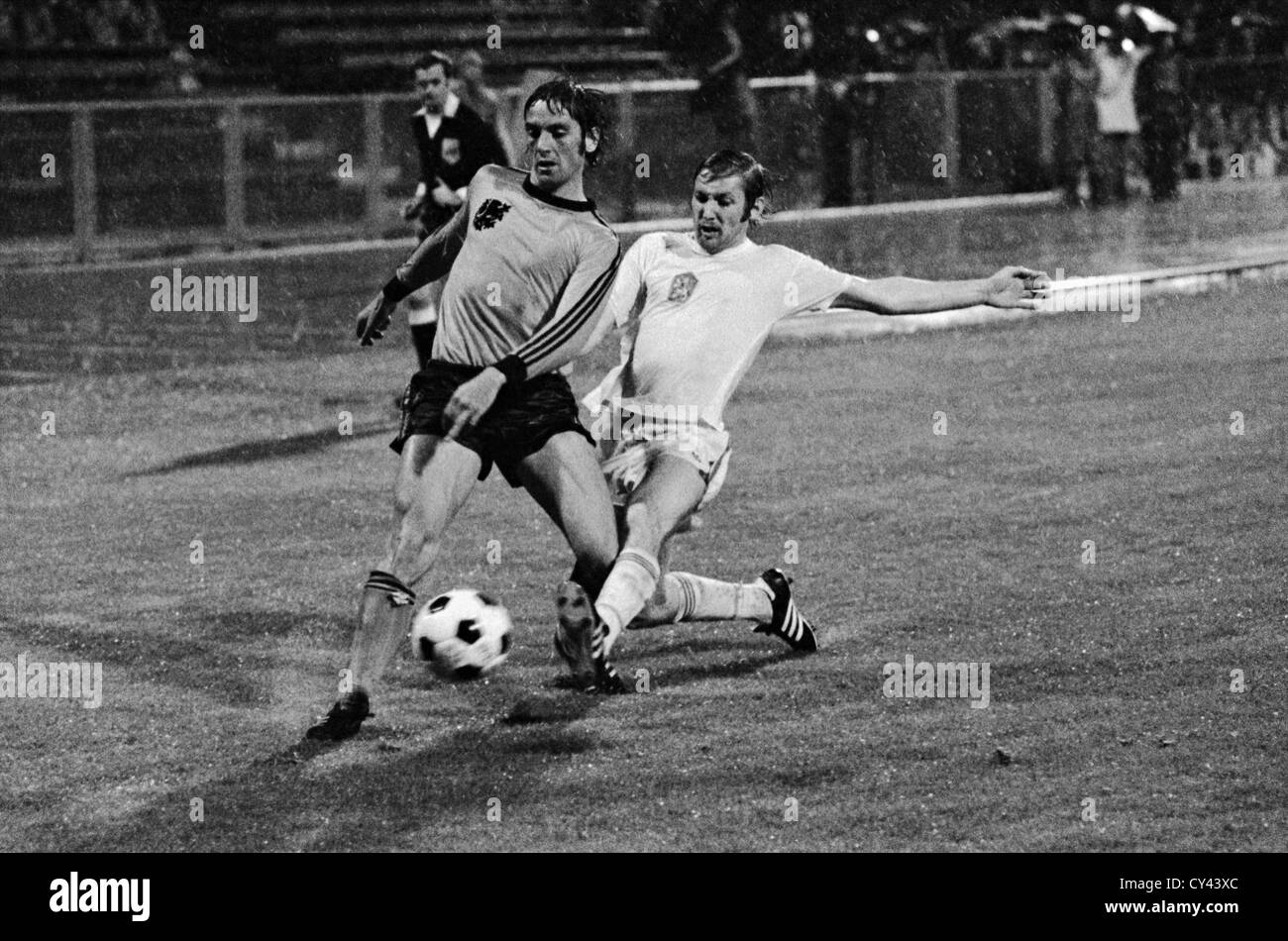 Fussball europameisterschaft 1976 -Fotos und -Bildmaterial in hoher ...
