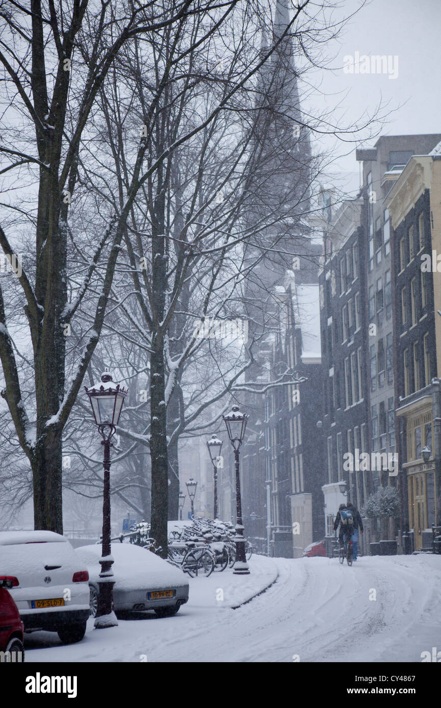Schnee verkehr -Fotos und -Bildmaterial in hoher Auflösung – Alamy