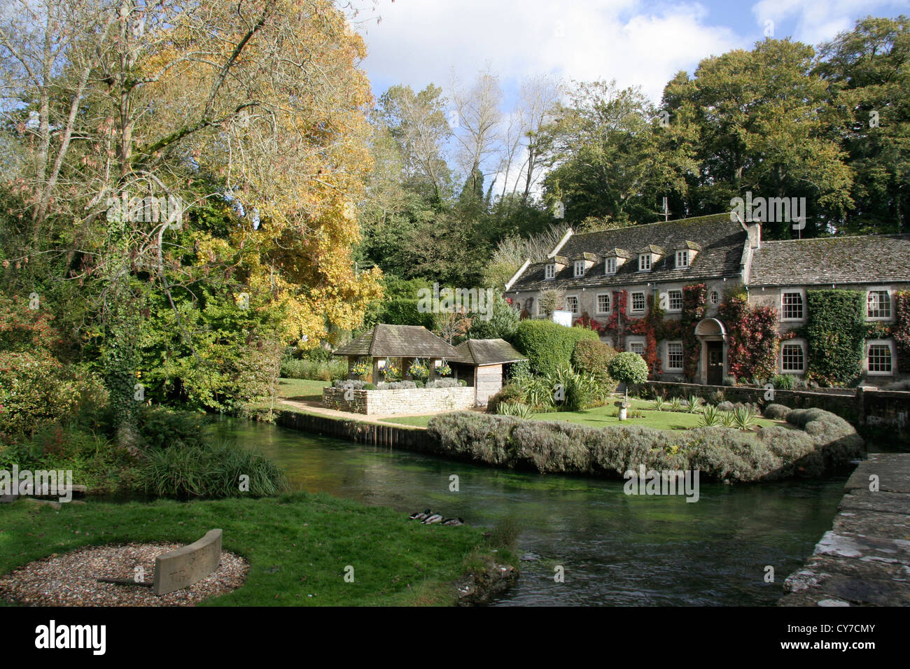 Bibury cotswolds hotel village -Fotos und -Bildmaterial in hoher ...