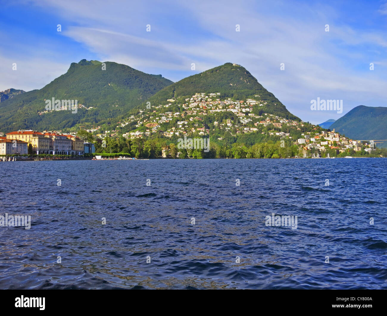 Lago di Lugano (Italienisch: Lago di Lugano oder Ceresio ...
