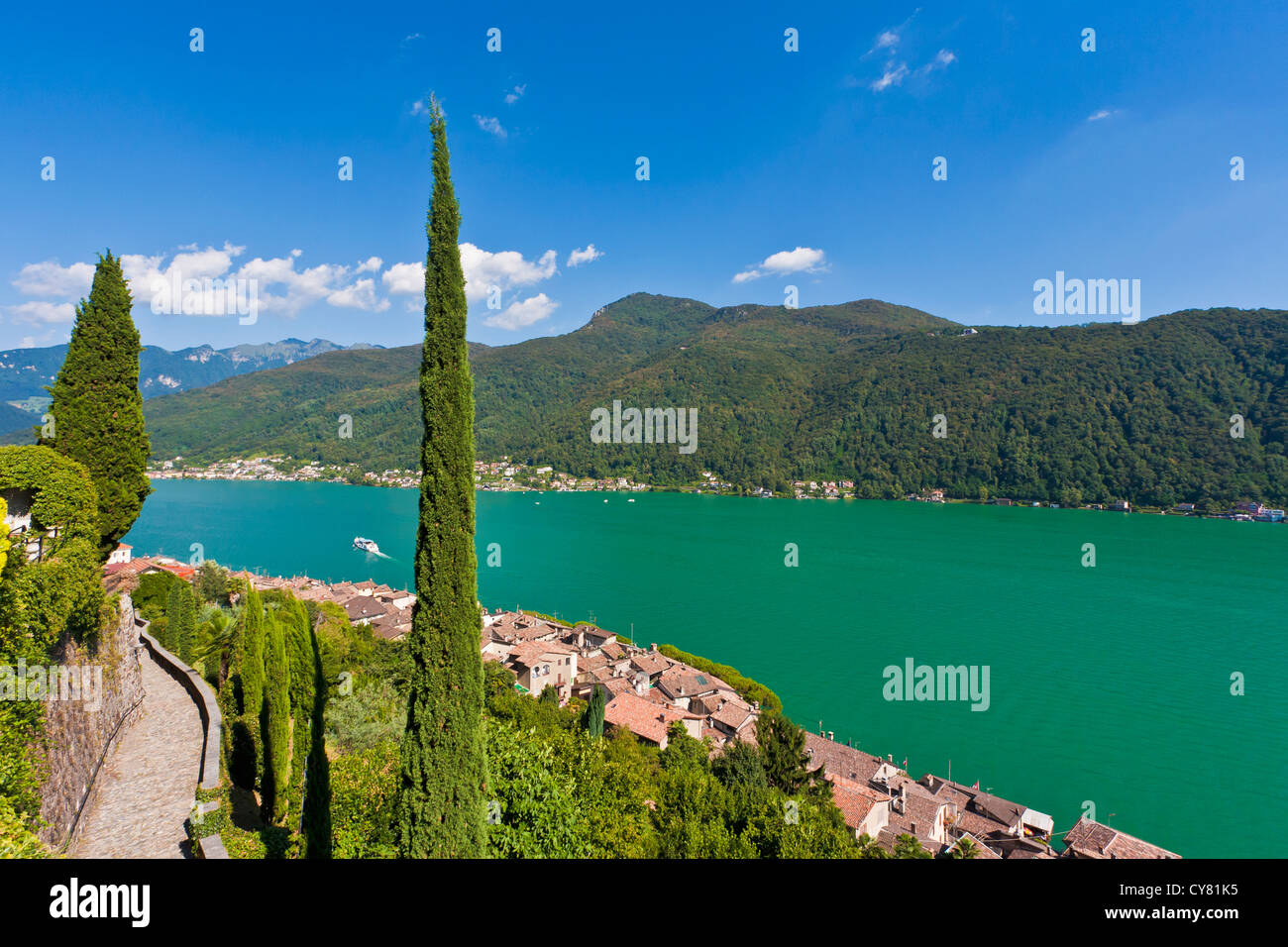 Tessin tessin lago lugano morcote schweiz -Fotos und -Bildmaterial in ...