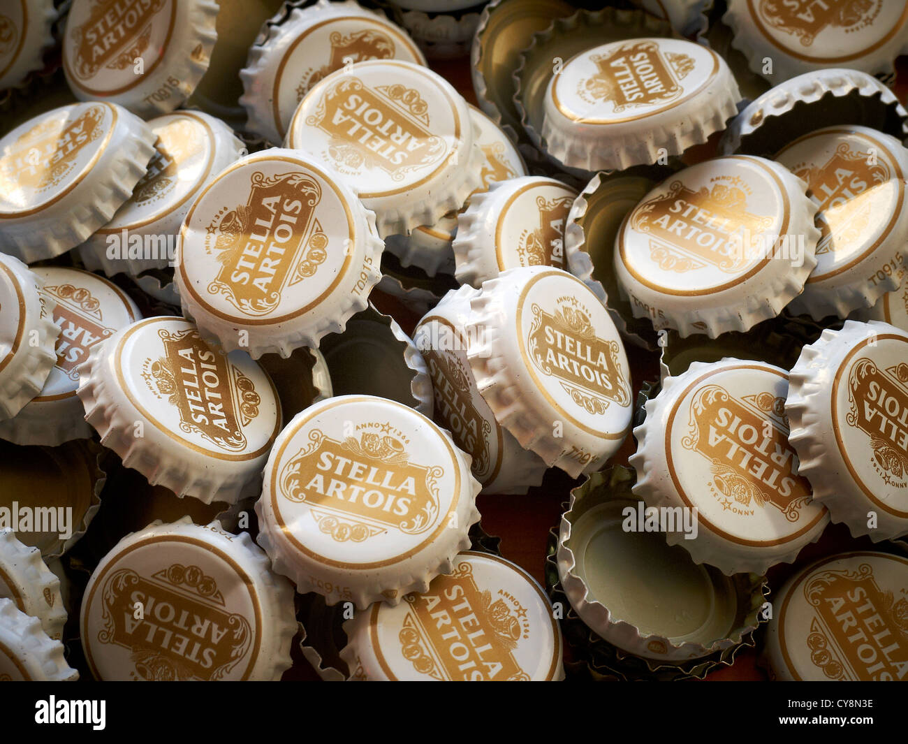 Stella artois bier -Fotos und -Bildmaterial in hoher Auflösung – Alamy
