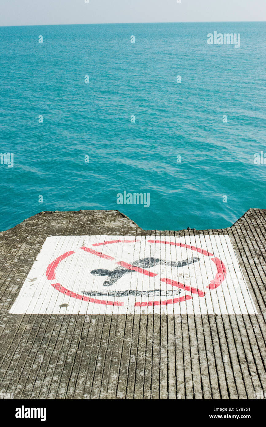 Schwimmen und waten verboten -Fotos und -Bildmaterial in hoher ...