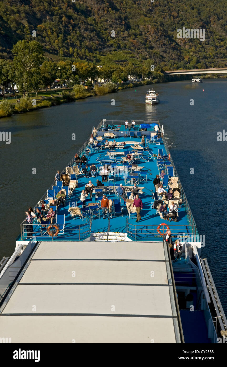 Boot schiff mosel -Fotos und -Bildmaterial in hoher Auflösung – Alamy