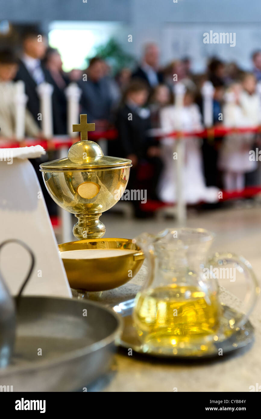 Heilige sakramente -Fotos und -Bildmaterial in hoher Auflösung – Alamy