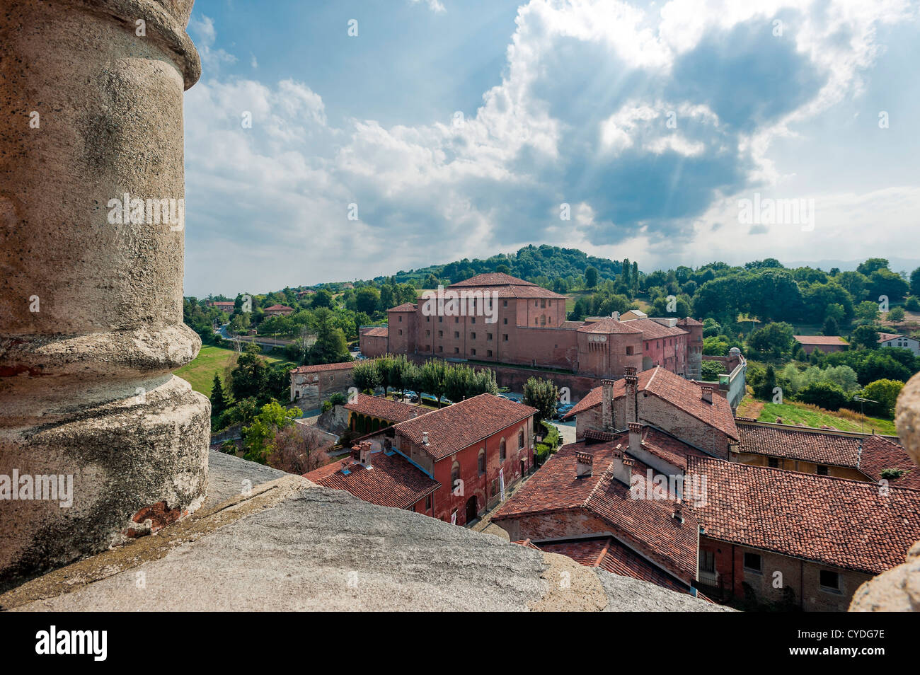 La castiglia -Fotos und -Bildmaterial in hoher Auflösung – Alamy