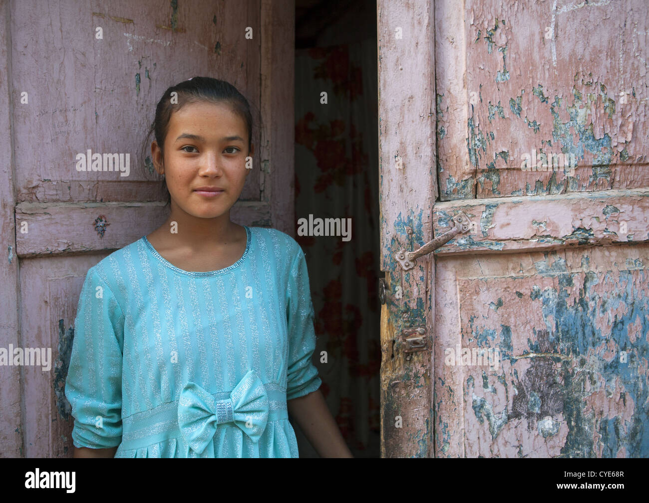 Uyghur girl -Fotos und -Bildmaterial in hoher Auflösung – Alamy