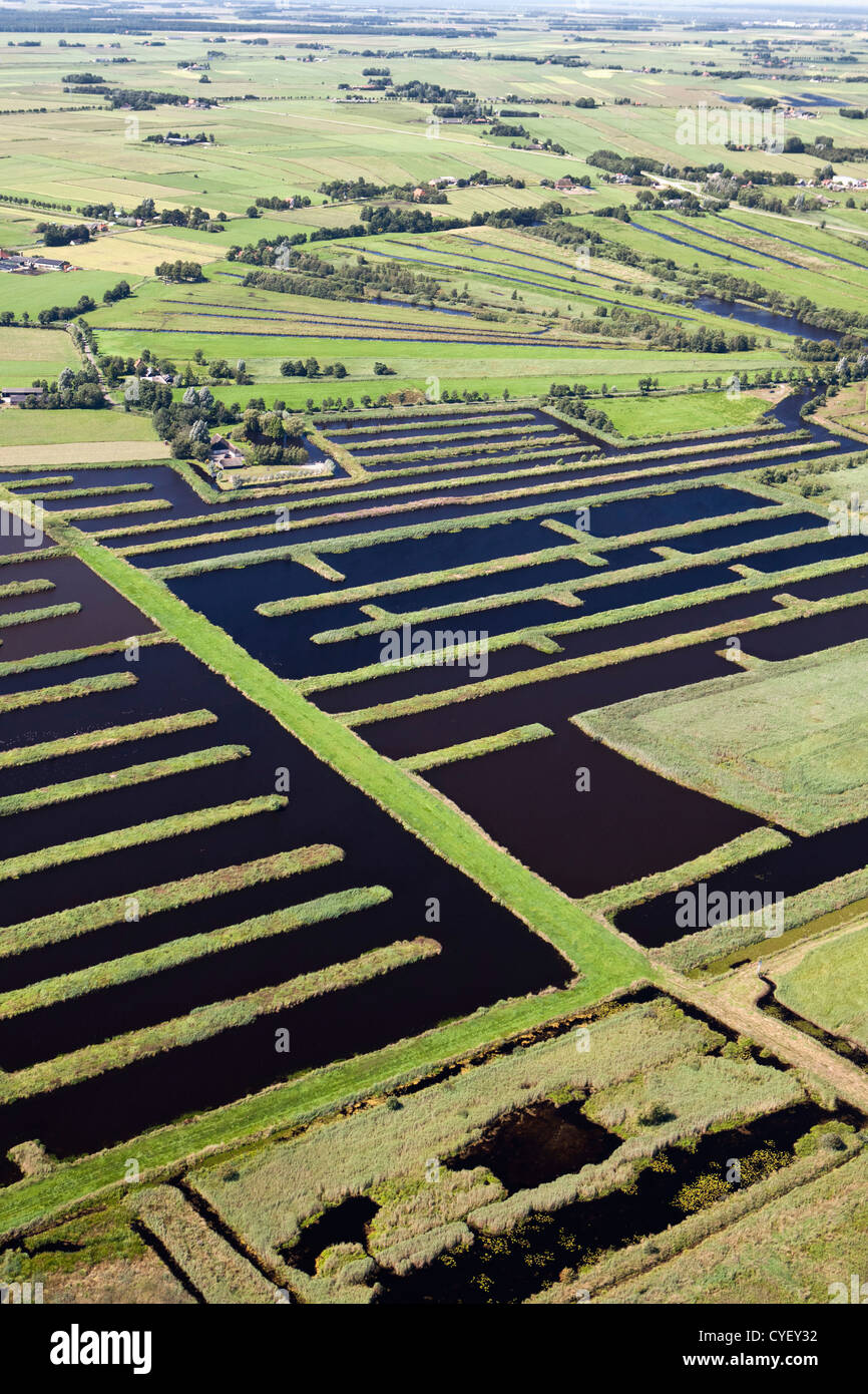 Agricultural land aerial -Fotos und -Bildmaterial in hoher Auflösung ...