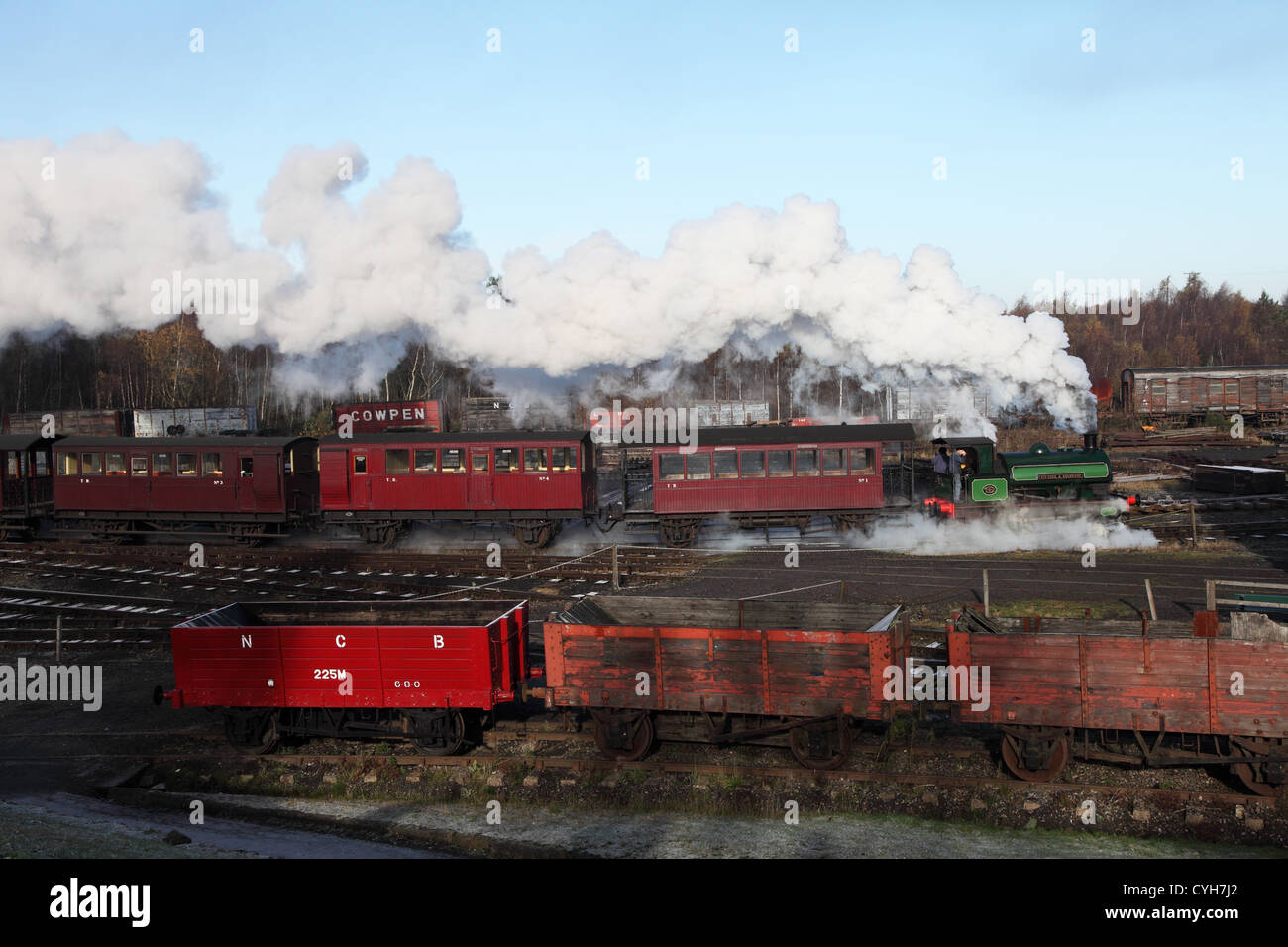 Blaue dampflokomotive -Fotos und -Bildmaterial in hoher Auflösung – Alamy