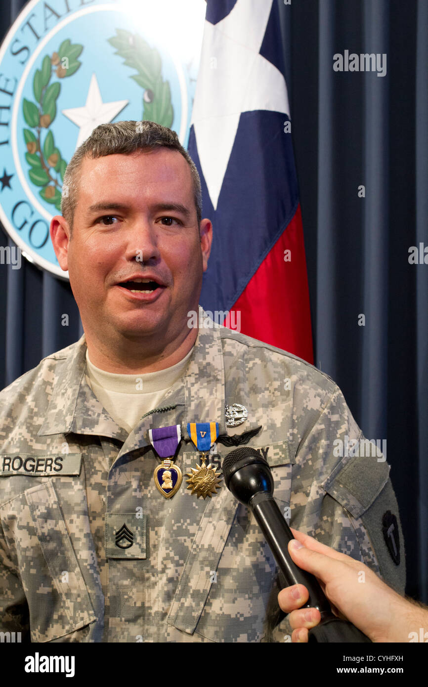 Austin rogers -Fotos und -Bildmaterial in hoher Auflösung – Alamy