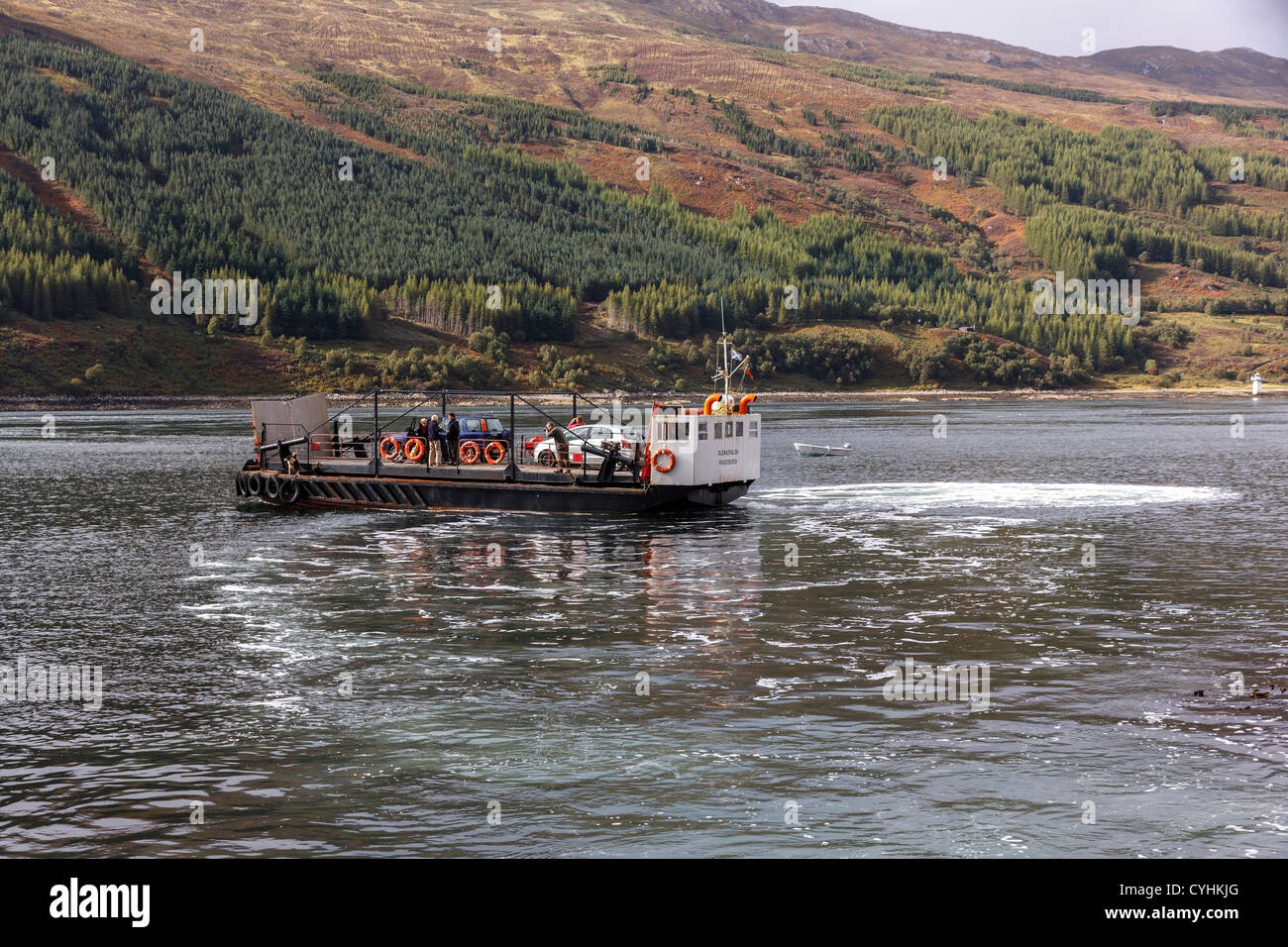 Turntable ferry scotland kylerhea glenelg car ferry glenachulish ...