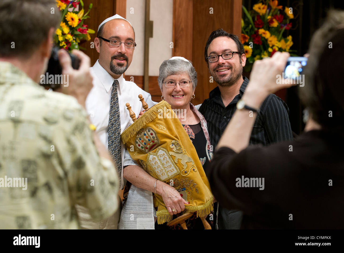 Sabbath jew family -Fotos und -Bildmaterial in hoher Auflösung – Alamy