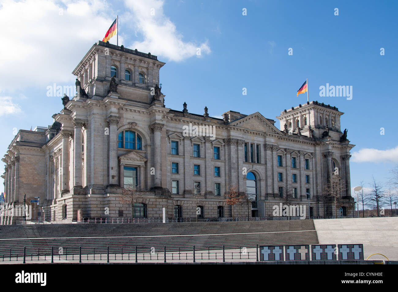 Assembly of the reichstag -Fotos und -Bildmaterial in hoher Auflösung – Alamy