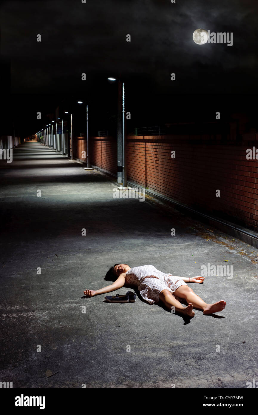 Barefoot alley -Fotos und -Bildmaterial in hoher Auflösung – Alamy