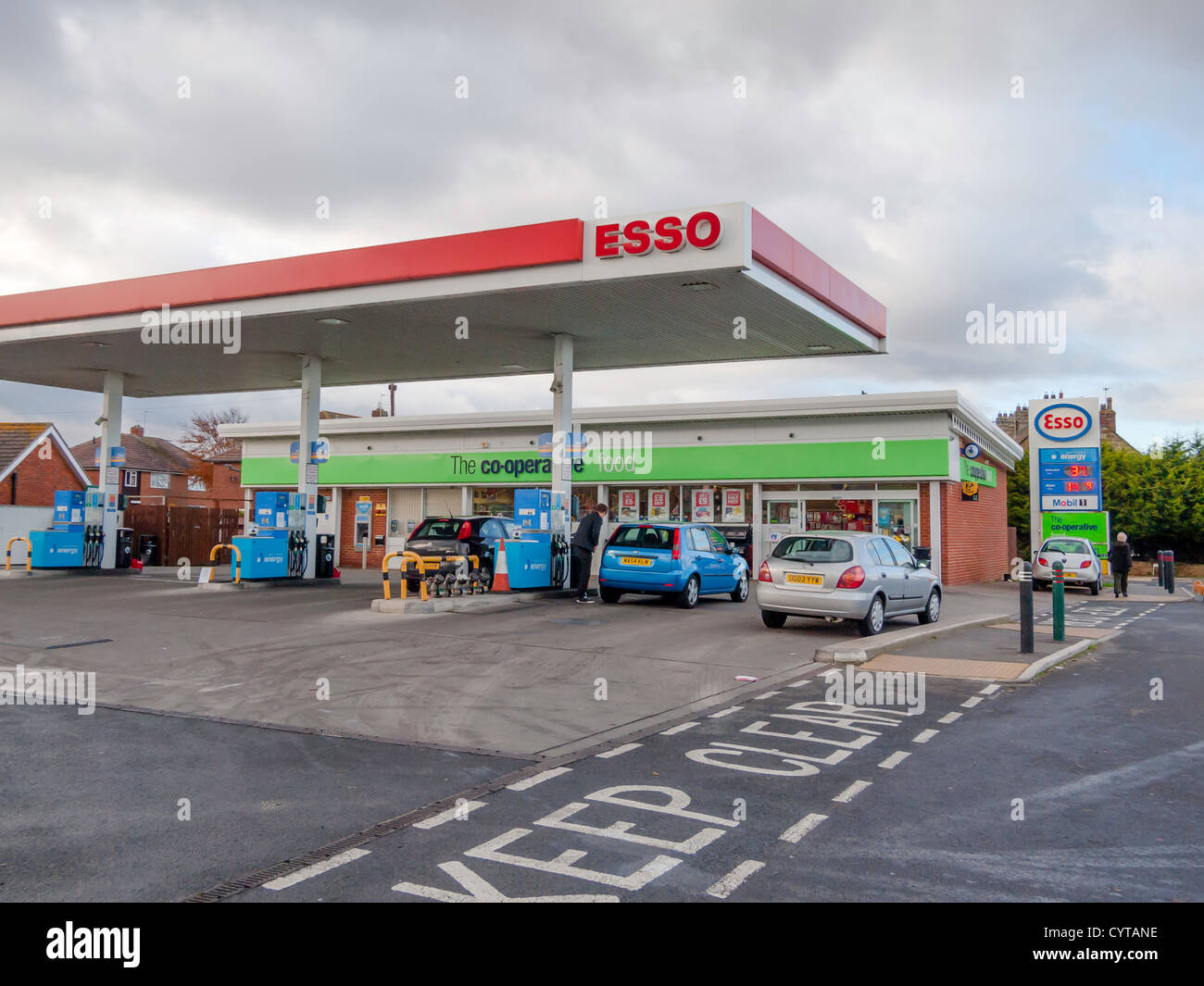 Esso convenience store -Fotos und -Bildmaterial in hoher Auflösung – Alamy