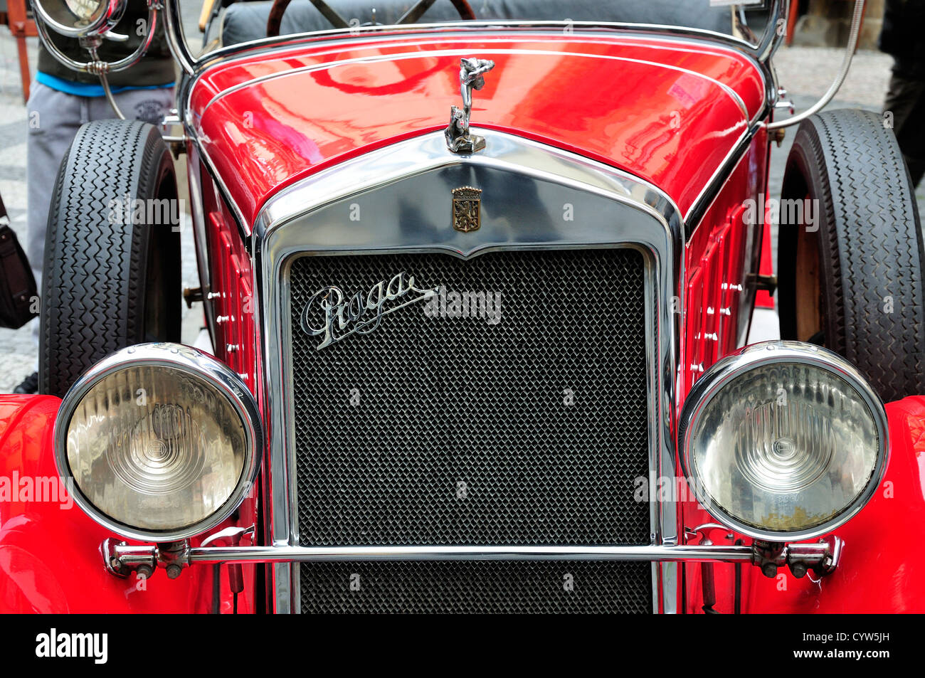 Praga auto -Fotos und -Bildmaterial in hoher Auflösung – Alamy