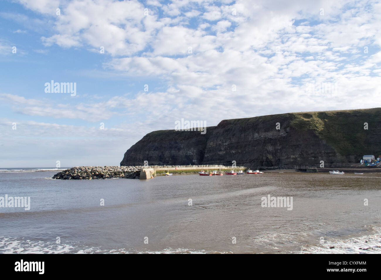 Bunte staithes -Fotos und -Bildmaterial in hoher Auflösung – Alamy