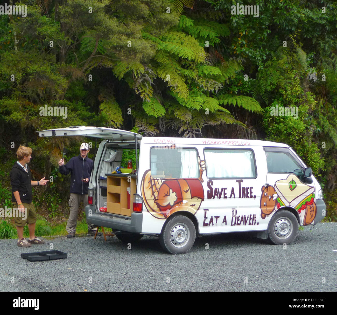 Wicked camper -Fotos und -Bildmaterial in hoher Auflösung – Alamy