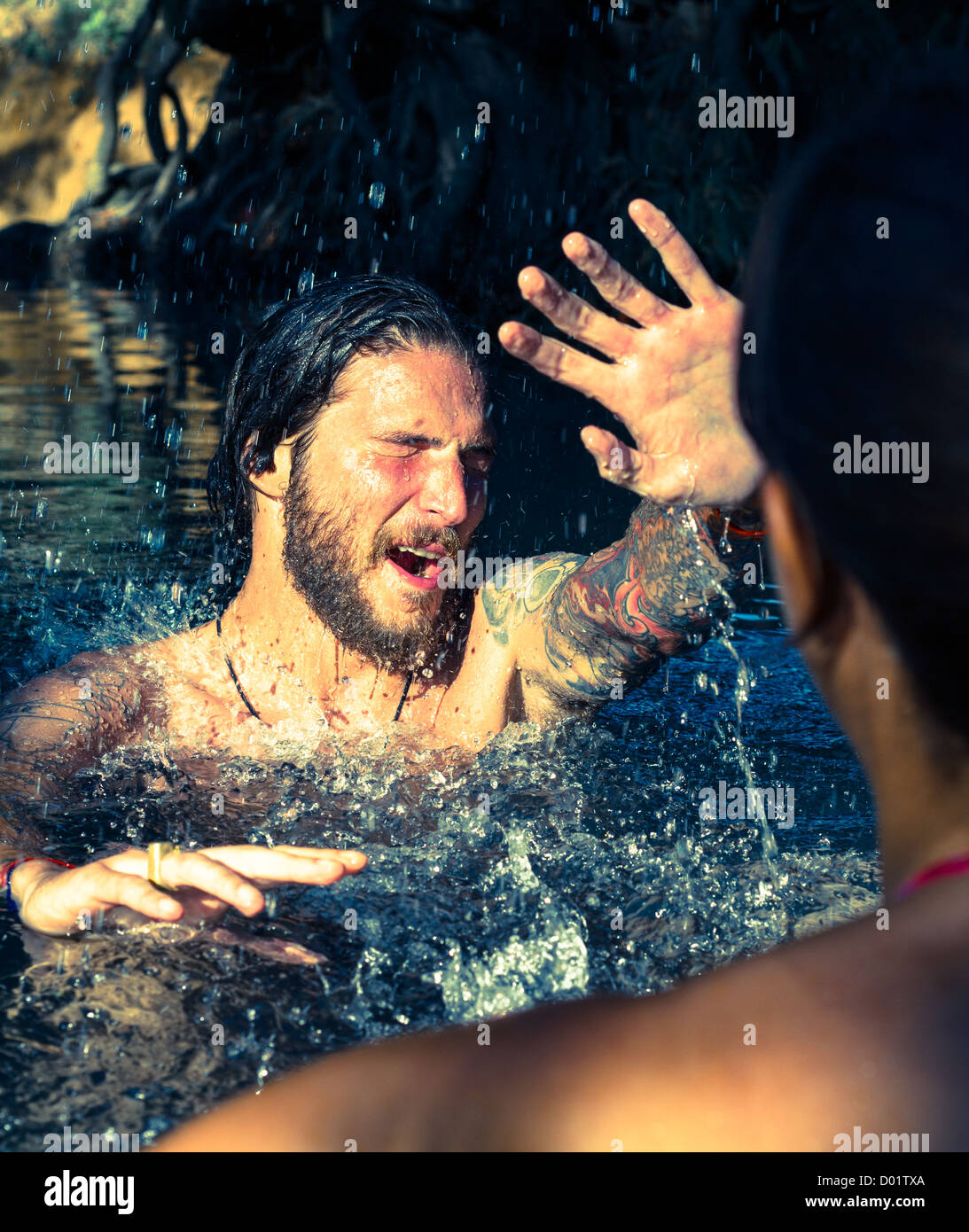 Im Wasser Plantschen Stockfotos und -bilder Kaufen - Alamy