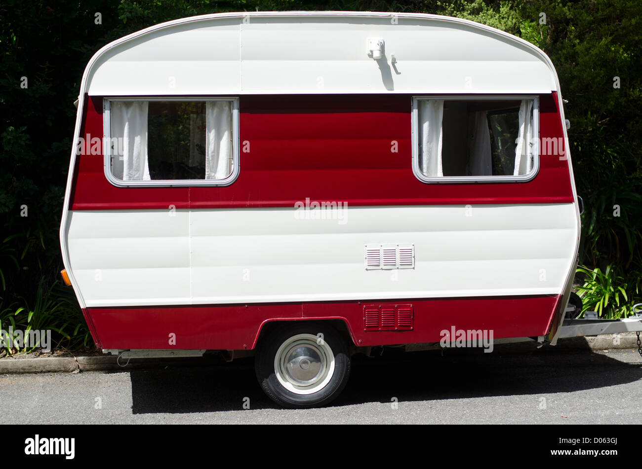 Retro Wohnwagen Stockfotos & Retro Wohnwagen Bilder - Alamy