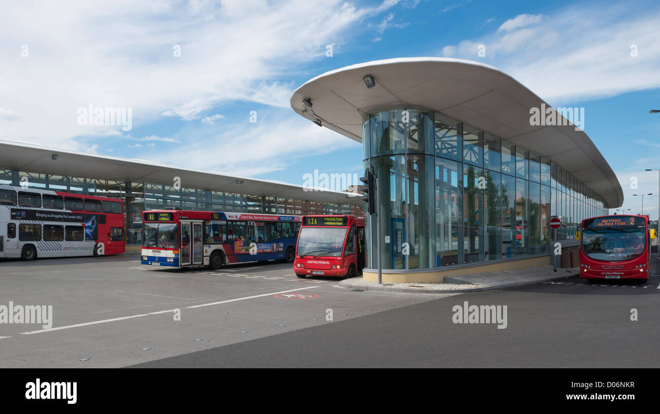 Wolverhampton busbahnhof -Fotos und -Bildmaterial in hoher Auflösung ...