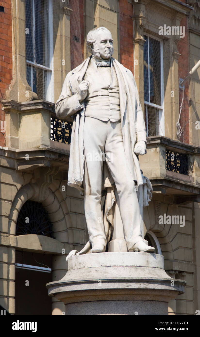 Sir Rowland Hill Statue Kidderminster Worcestershire England UK ...