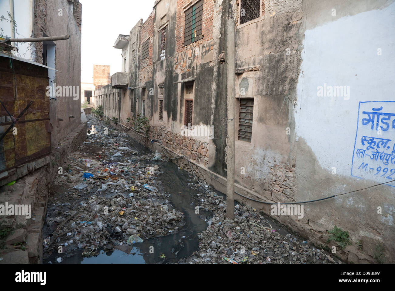 Achrol -Fotos und -Bildmaterial in hoher Auflösung – Alamy