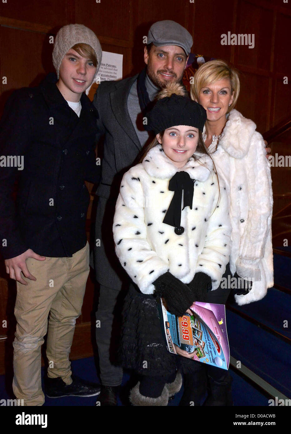 Keith Duffy, Lisa Duffy mit ihren Kindern Jordan Duffy und Mia Duffy ...
