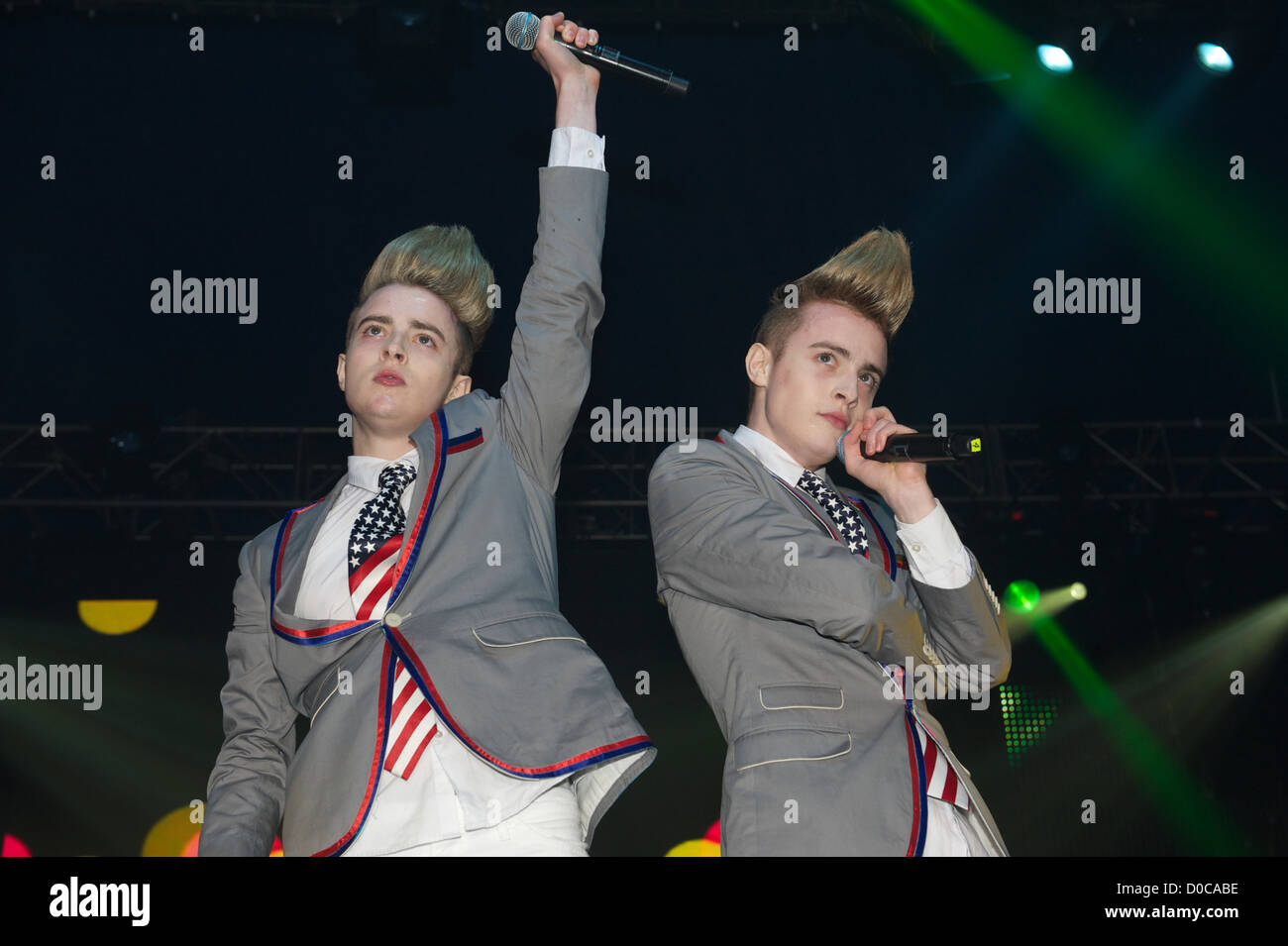 Jedward aka aka John Grimes und Edward Grimes, während "Wii Party" in ...