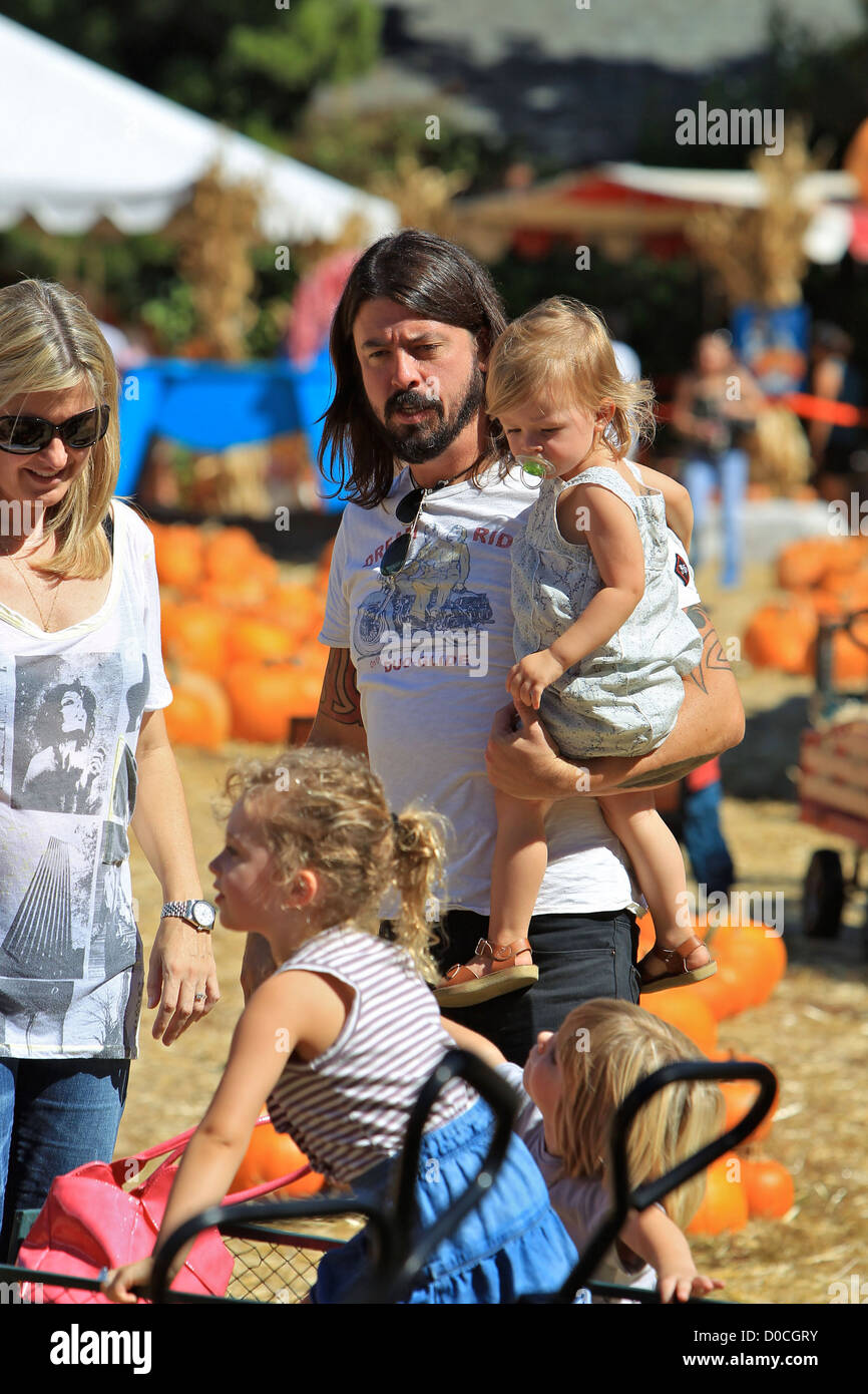 Harper willow and violet maye grohl -Fotos und -Bildmaterial in hoher ...