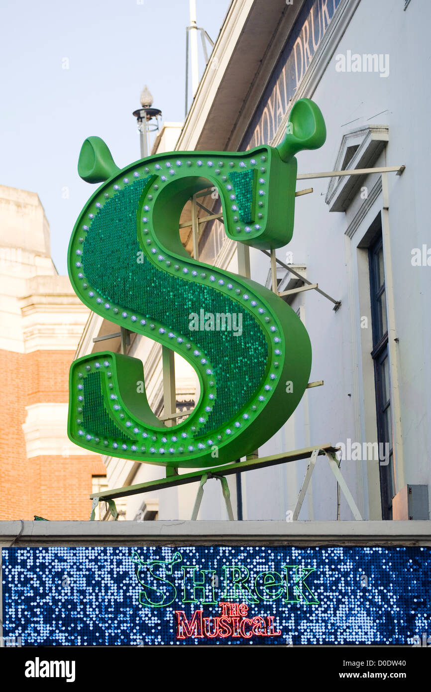 Shrek das musical -Fotos und -Bildmaterial in hoher Auflösung – Alamy