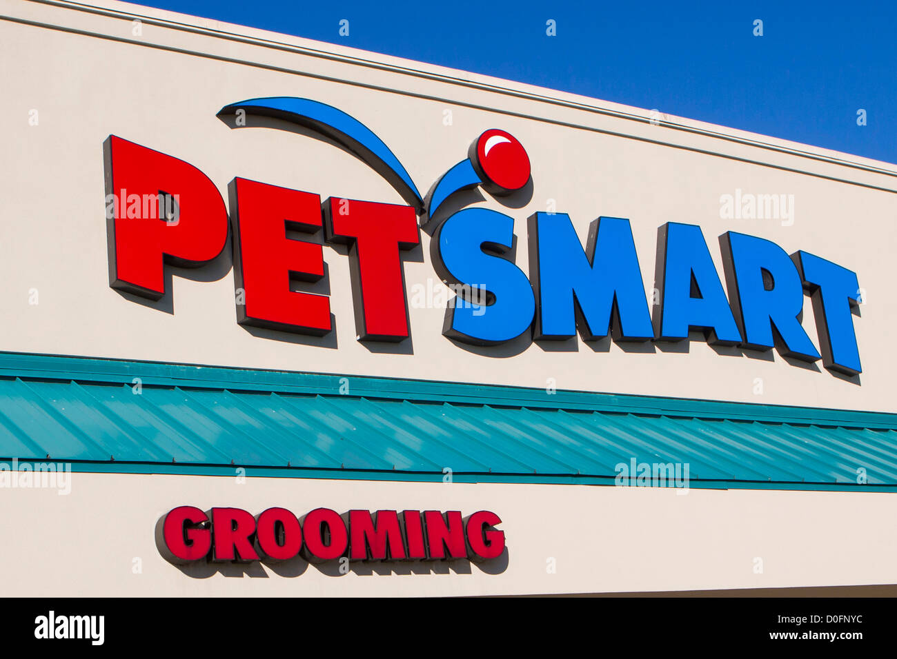 Petsmart logo -Fotos und -Bildmaterial in hoher Auflösung – Alamy