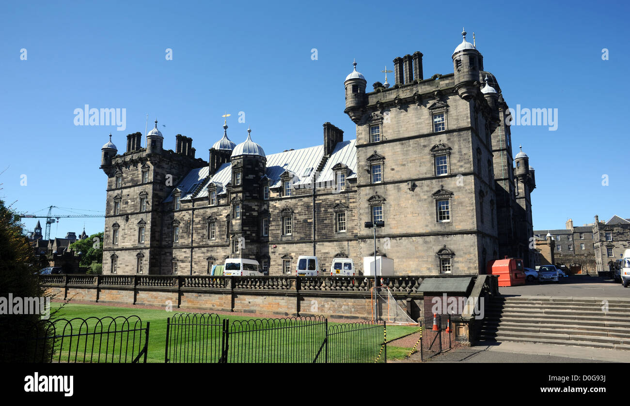 Edinburgh private school -Fotos und -Bildmaterial in hoher Auflösung ...