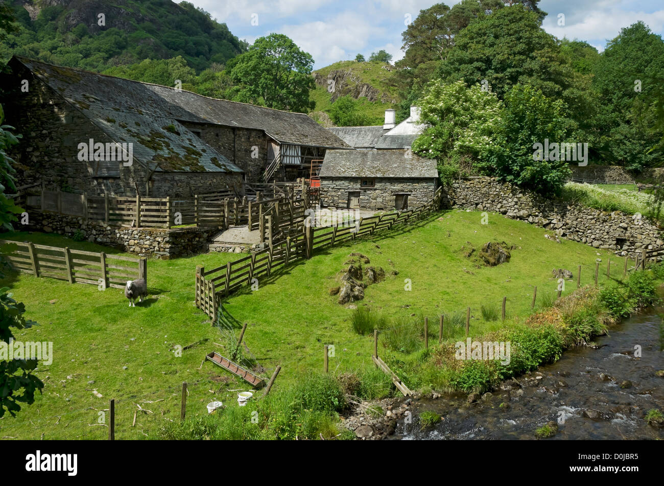 Beatrix potter house -Fotos und -Bildmaterial in hoher Auflösung – Alamy
