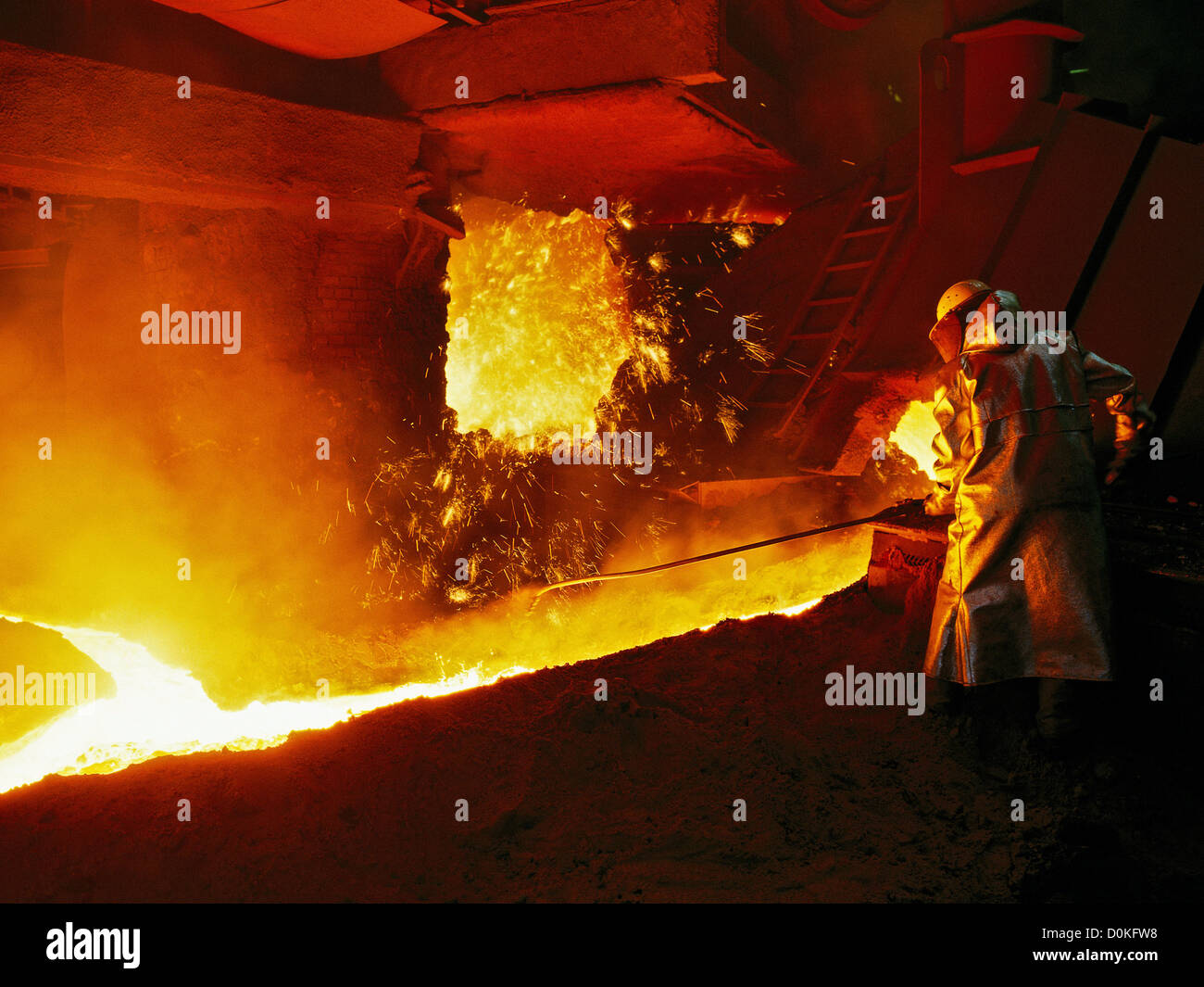 Hochofen arbeiter -Fotos und -Bildmaterial in hoher Auflösung – Alamy