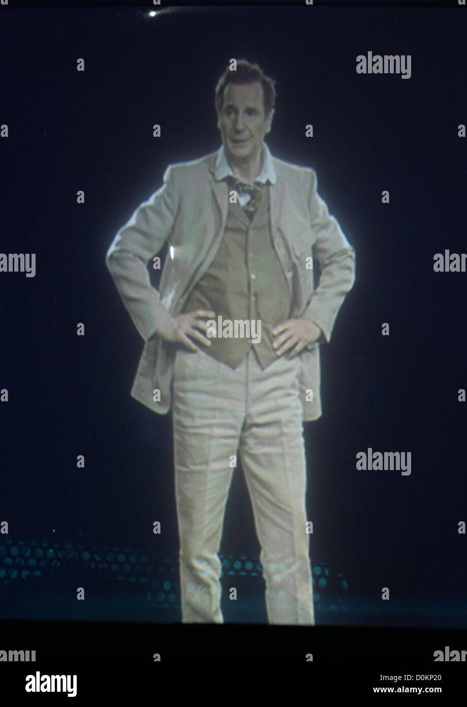 LIAM NEESON HOLOGRAMM DER KRIEG DER WELTEN - DIE NEUE GENERATION. DAS ...