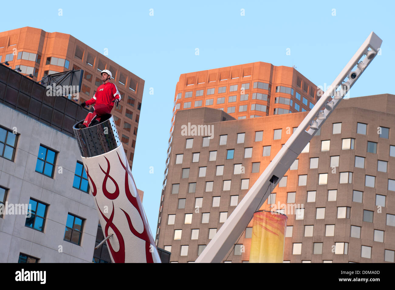 Kugel fliegen -Fotos und -Bildmaterial in hoher Auflösung – Alamy