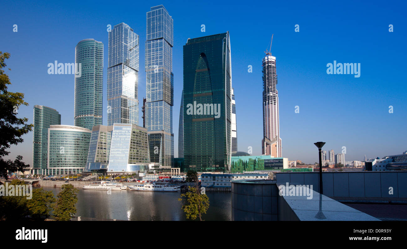 Moskauer wolkenkratzer -Fotos und -Bildmaterial in hoher Auflösung – Alamy