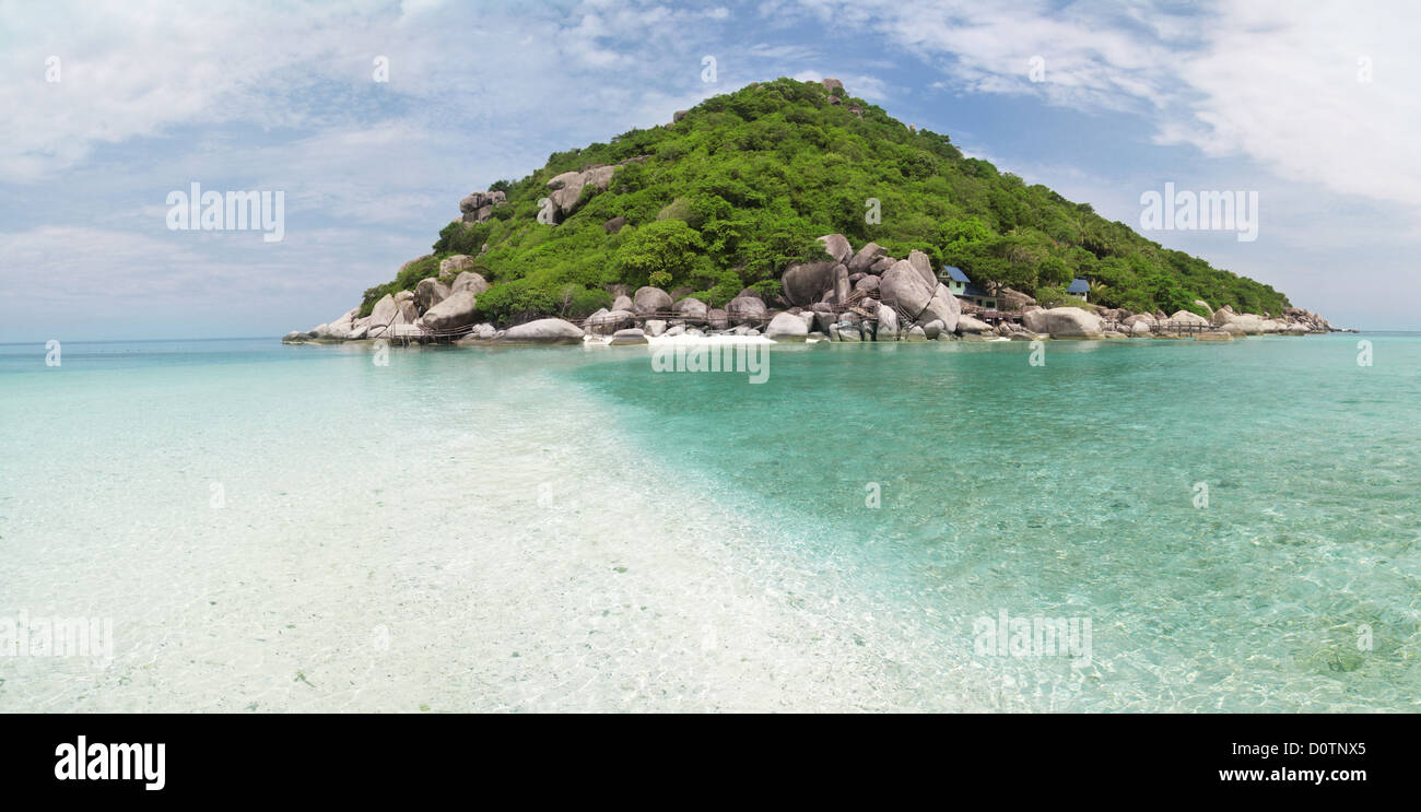 Insel im meer -Fotos und -Bildmaterial in hoher Auflösung – Alamy