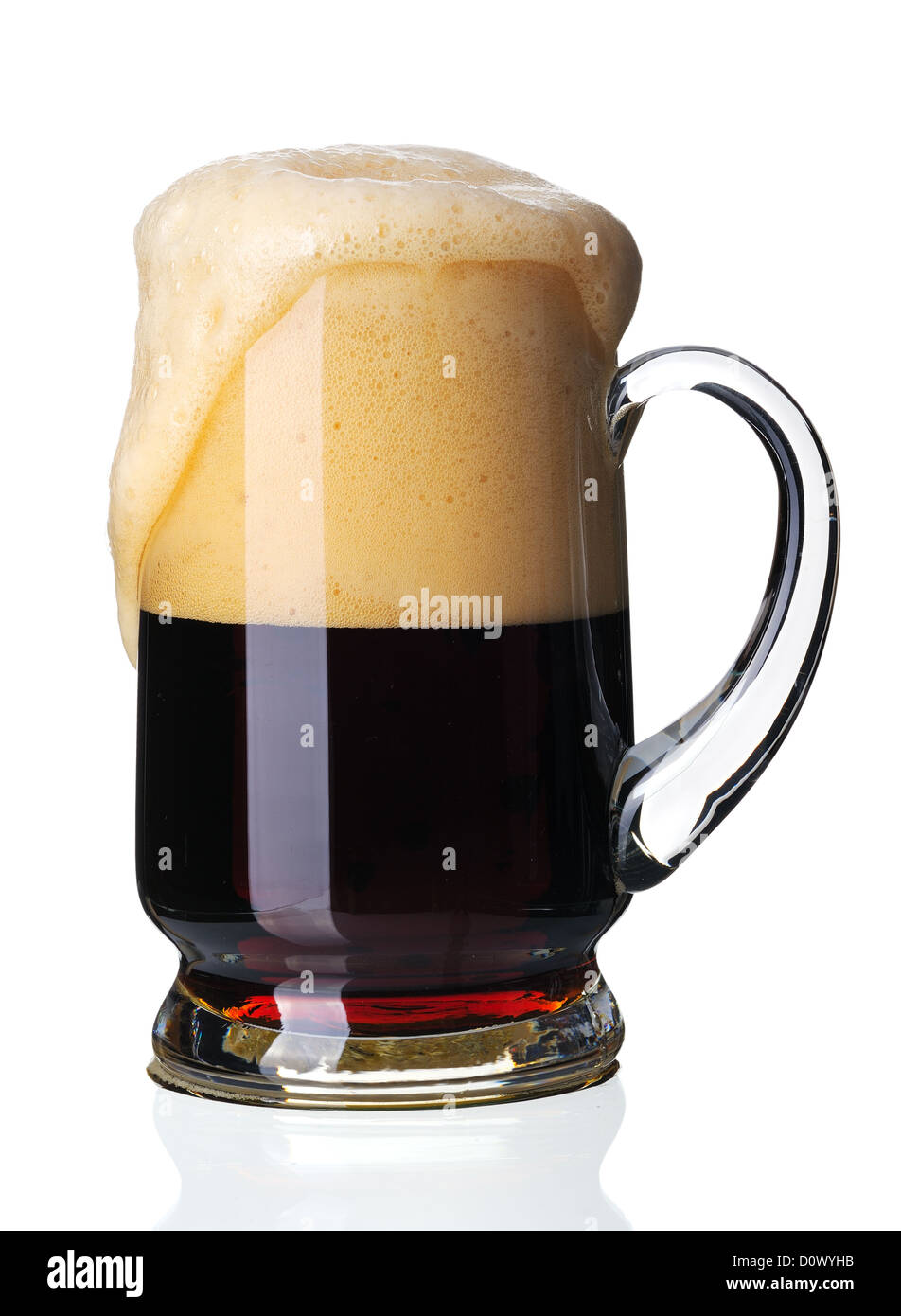 Glas dunkles bier Stockfotos und -bilder Kaufen - Alamy