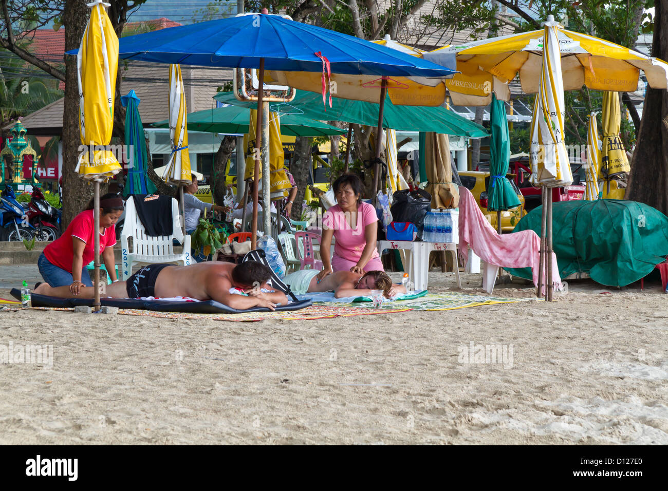 Thai Massage Phuket Stockfotos und -bilder Kaufen - Seite 2 - Alamy