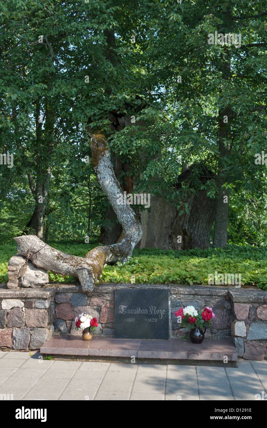 Das Grab von Rose von Turaida (1601-1620), ermordet einen legendären ...