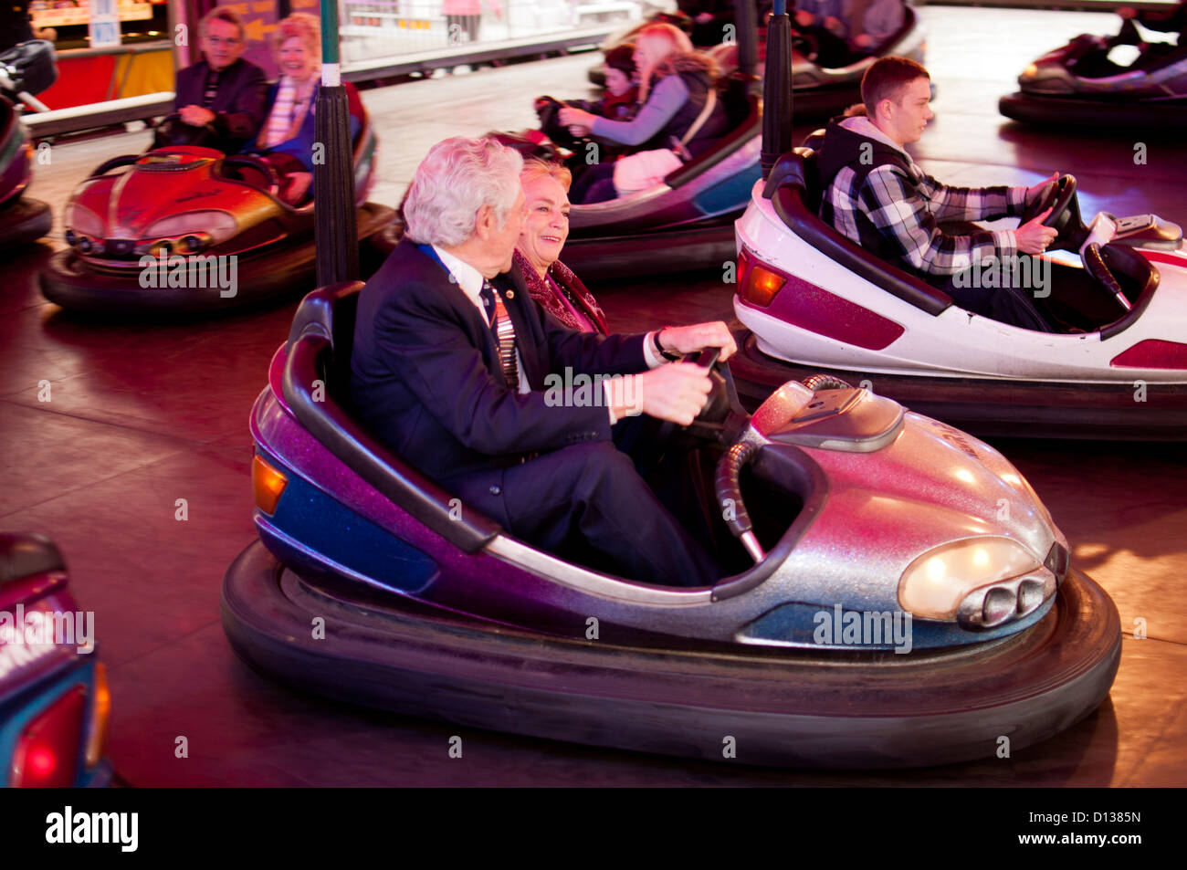 Warwick mop fair -Fotos und -Bildmaterial in hoher Auflösung – Alamy