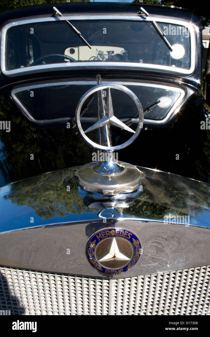 Vintage auto abzeichen logo nasenhaube motorhaube -Fotos und ...