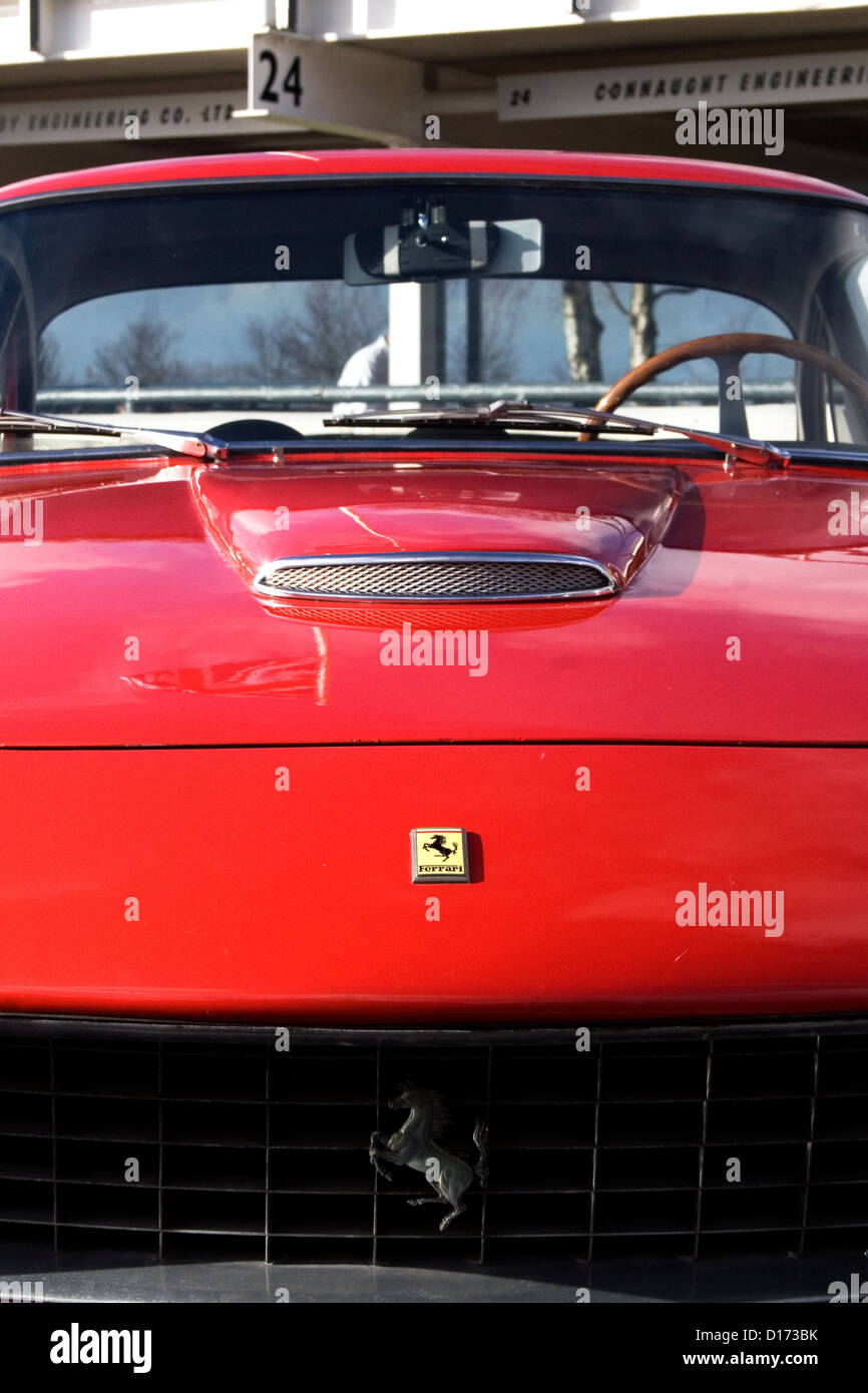 Ferrari grill -Fotos und -Bildmaterial in hoher Auflösung – Alamy