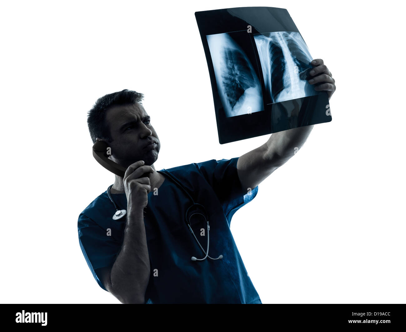 ein Mann Arzt Chirurg Radiologe medizinische Untersuchung Lunge Torso ...