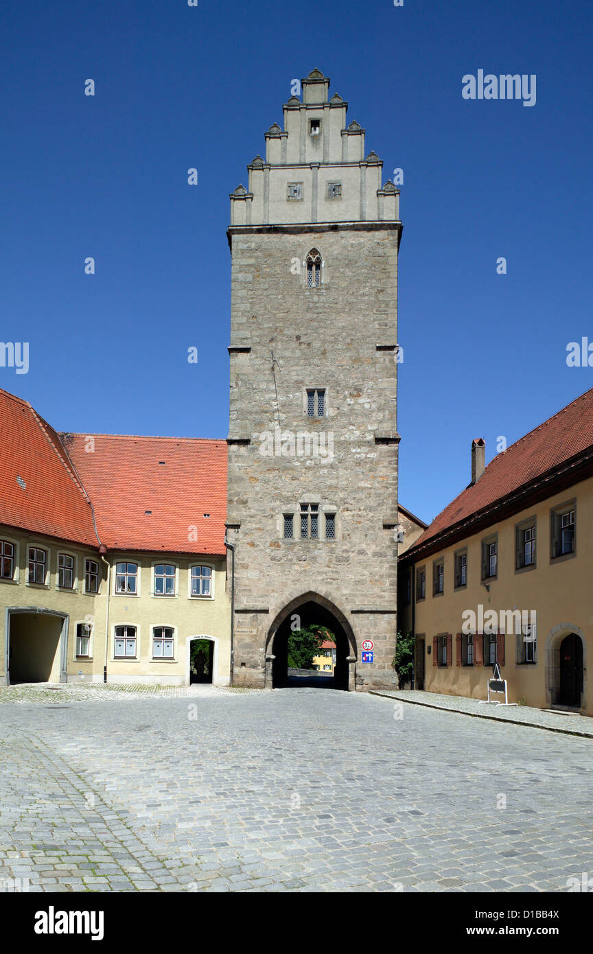 Dinkelsbühl, Deutschland, Rothenburg Tor in der Altstadt ... Dinkelsbühl, Deutschland, Rothenburg Tor in der Altstadt ...